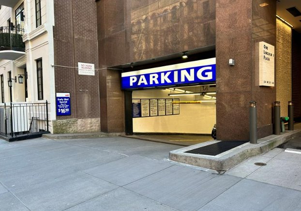 Parking Garage Discounts Around Central Park | Central Park, NYC