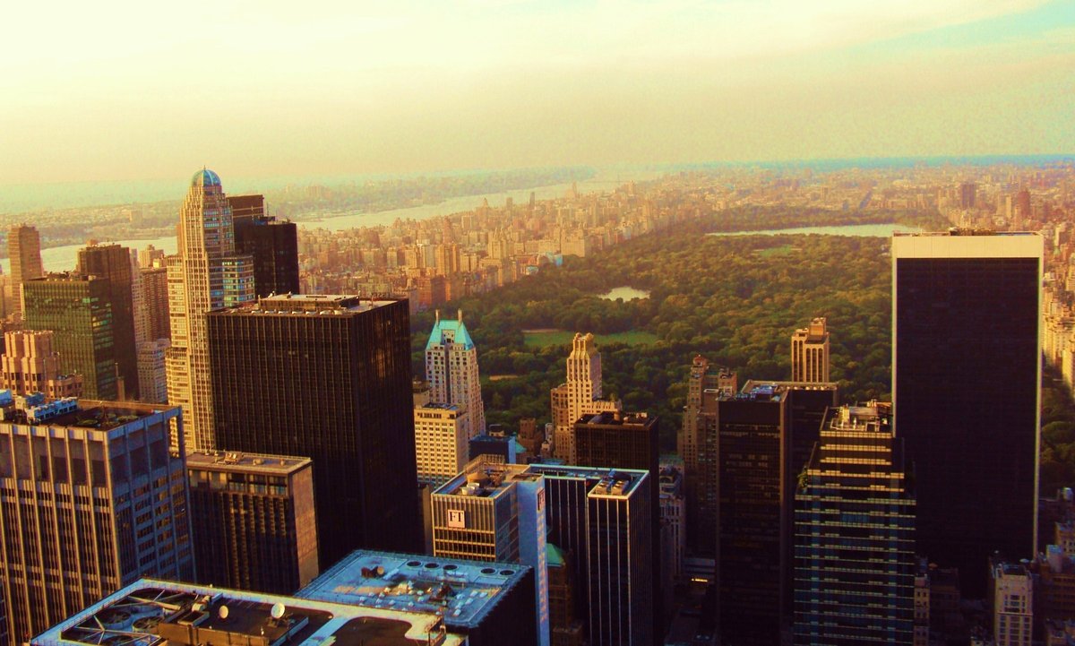 Photo entry: Sunset over the park